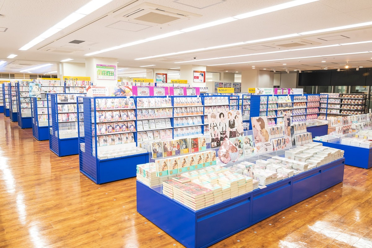 大型リニューアルで生まれ変わったアニメイト池袋本店のここがスゴい！ アニメージュプラス アニメ・声優・特撮・漫画のニュース発信！